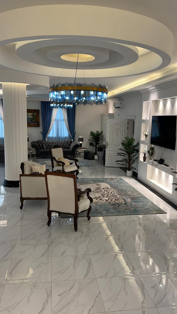 Luxury Villa - Doha