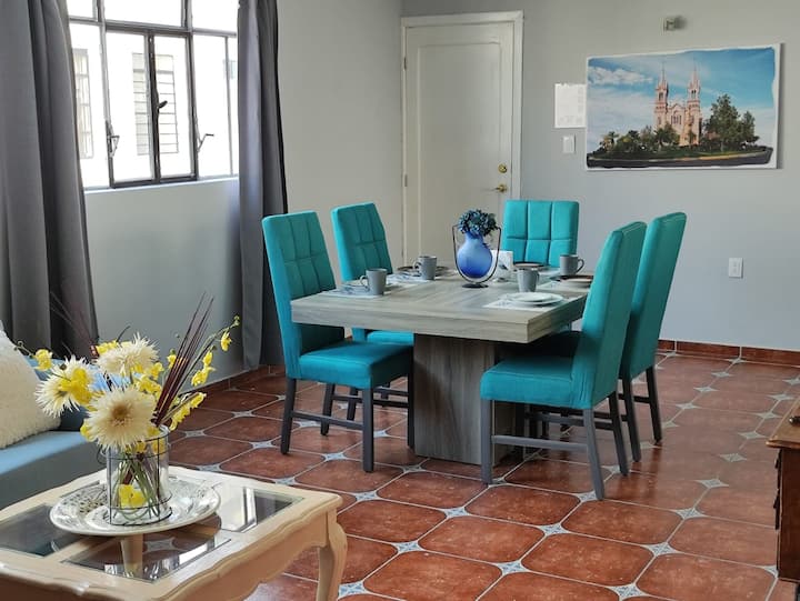 Céntrico Y Hermoso, Con Todo Lo Que Necesitas. - Aguascalientes