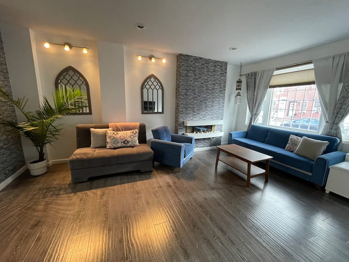 Charming South Philly Home - Camden, NJ