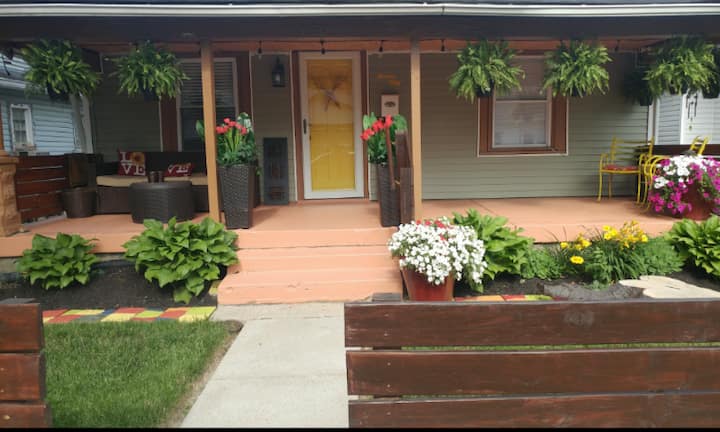 Indy 500 Located & 5-30 Minutes Anywhere In Indy. - Indianapolis, IN