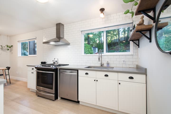 North Shore Mountain Retreat - Mount Seymour