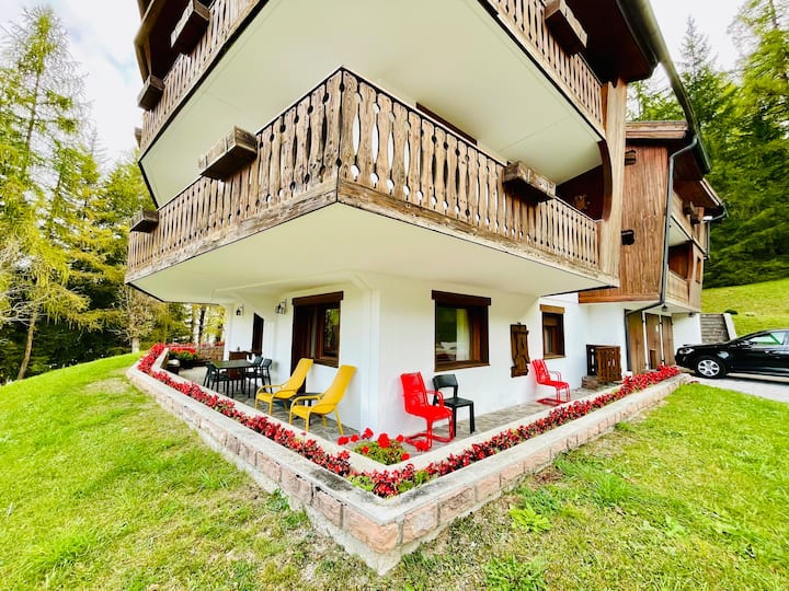 Apartment With Spectacular Panoramic Terrace - Cortina d'Ampezzo