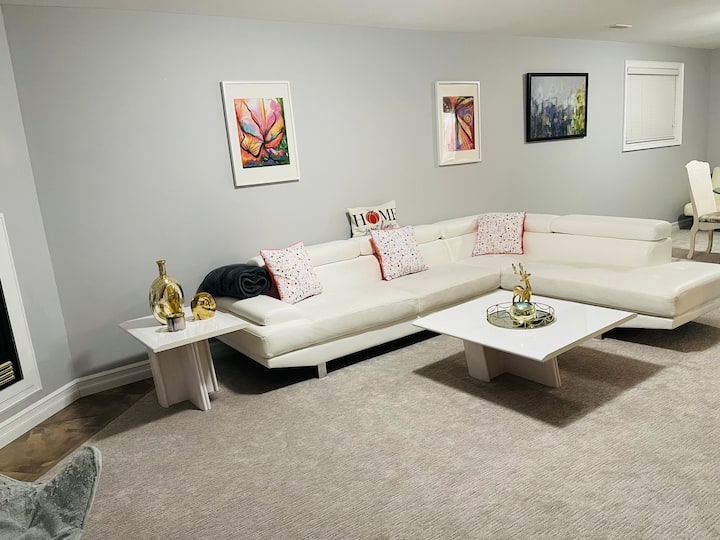 Peele Point Haven Retreat - Leamington