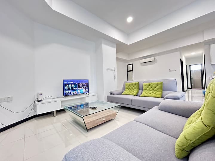 Jeff & Ricky Homestay 57@ 8pax Trinity Residence - Kuching