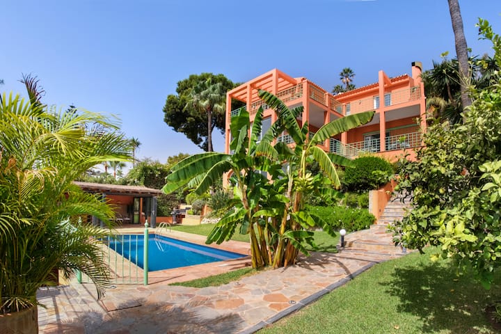 Villa En Málaga, Vistas Al Mar, Playa A 5mn - Málaga