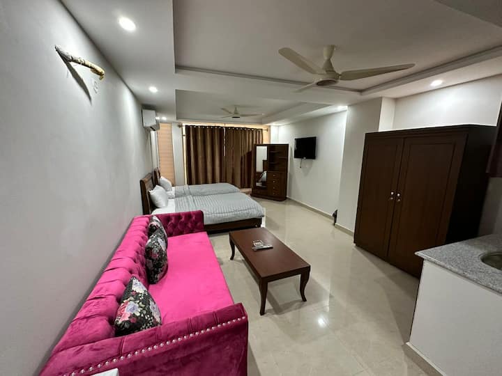 Serviced Apartments At Bahria Enclave, Islamabad - Islamabad