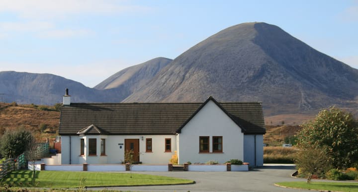 Luxury 3 Bedroom Cottage Close To Local Amenities - Broadford, UK