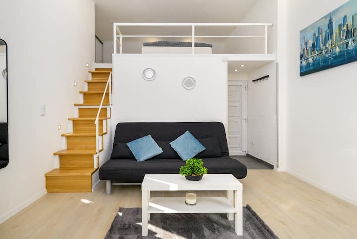 V32 Apartment - 5 - Budapest