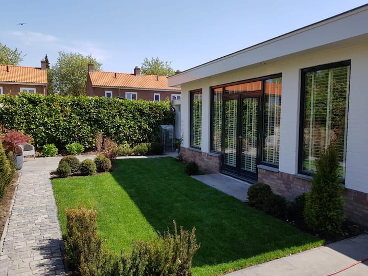 Prachtig Guesthouse Met Gratis Parkeren - 's-Hertogenbosch