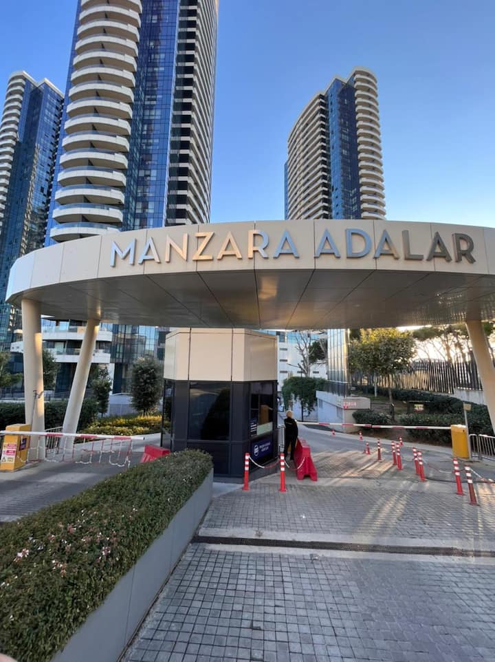 Manzara Adalar Residence 1+1 With Pool-high Floor - Kartal