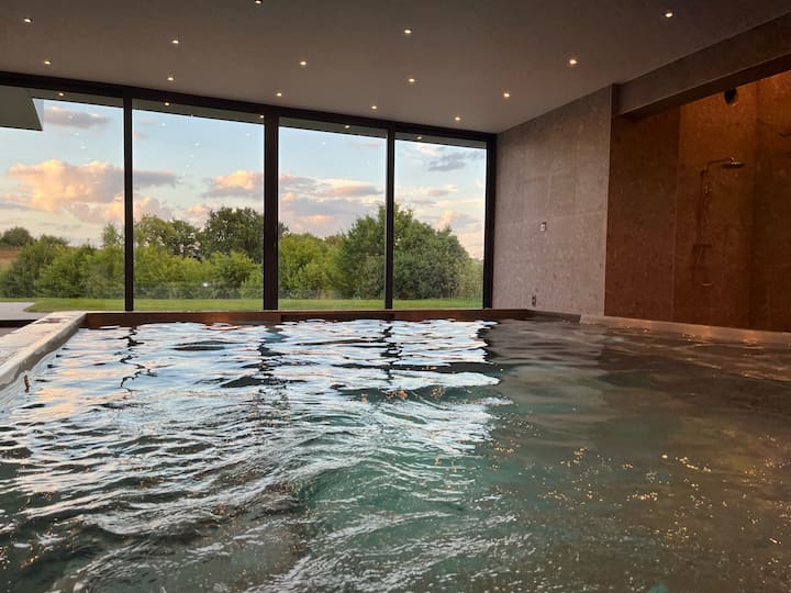 Exclusief Privédomein 28p Met Wellness – Ardennen - Tenneville