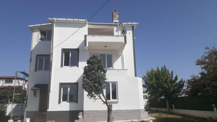 Bahçeli Jakuzili Lüx Villa - Çorlu