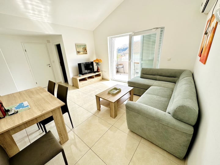 New And Cozy 2bd With Parking Included 4+2 - Baška