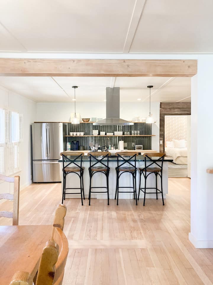 The Cottage At Barn And Blossom Nursery - Spokane, WA