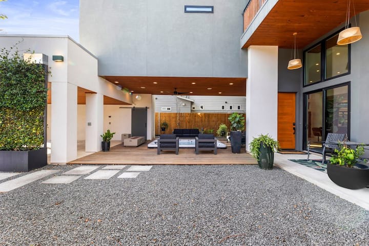 Este | Tranquility In The Atx - Austin, TX