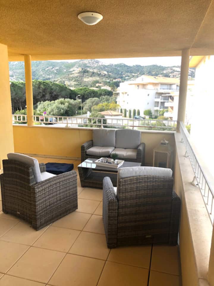 Superbe Appartement Climatisé à 100 M De La Plage - Calvi