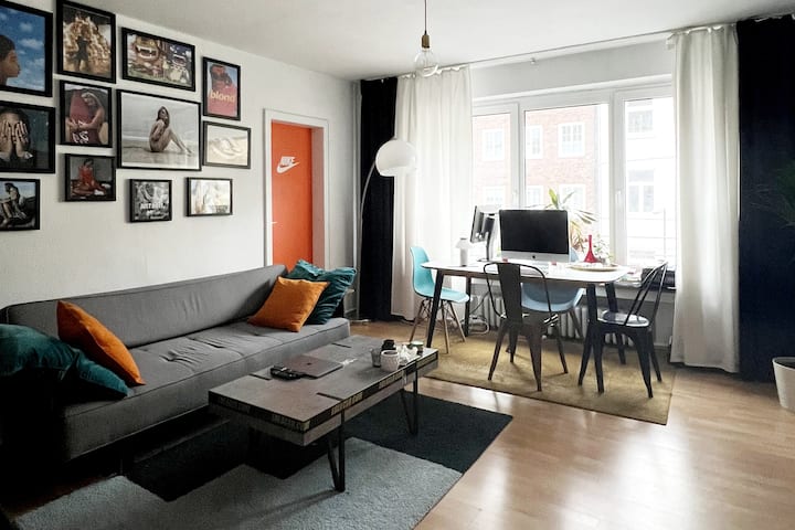 Cozy & Stylish Apartment In Beautiful Neighborhood - Düsseldorf