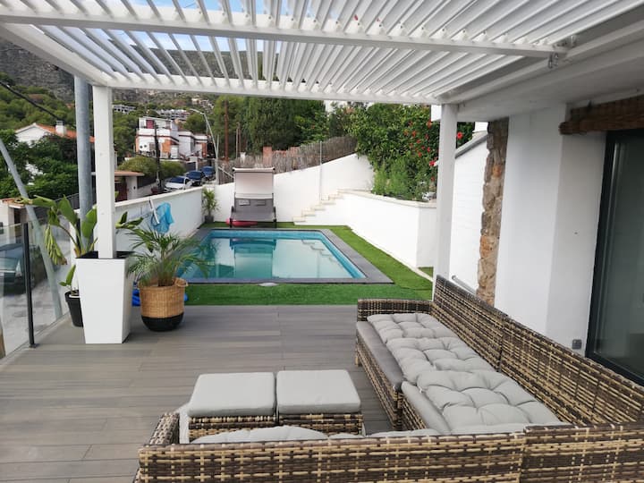 Suite Con Cocina Y Baño. Entrada Independiente. - Castelldefels