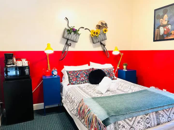 Modern Space Moments From Gaslamp District - San Diego, CA