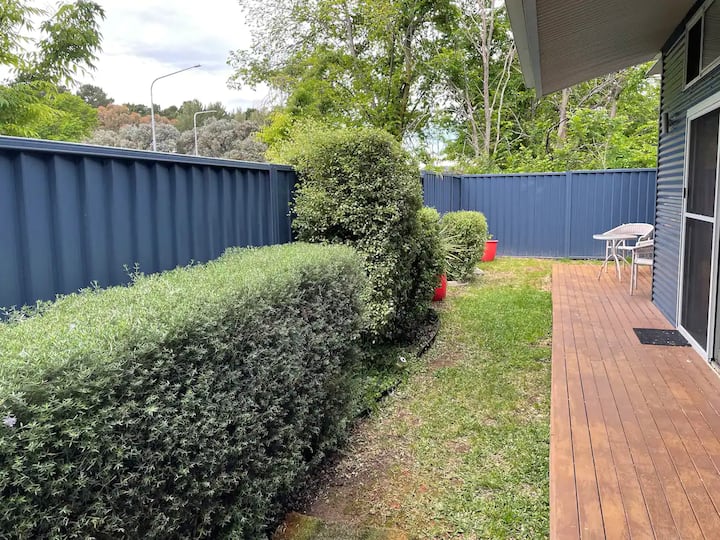 Inner City Luxurious 2br 2ba House, Parking/wifi - Canberra