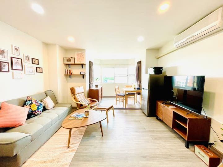 A Cozy 1-bedroom Studio By Nimmanhaemin Rd. - Chiang Mai