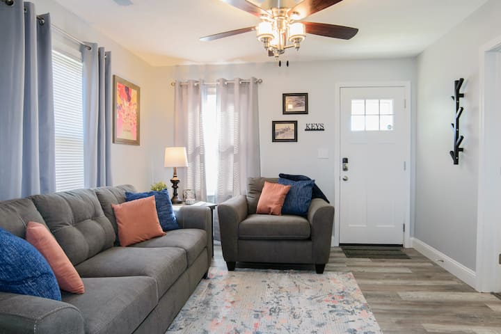 Short Walk To Spooky Nook & Main St./downtown Area - Hamilton, OH