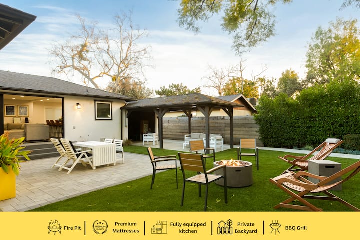 Huge & Modern Home Near 5cs - Pomona, CA