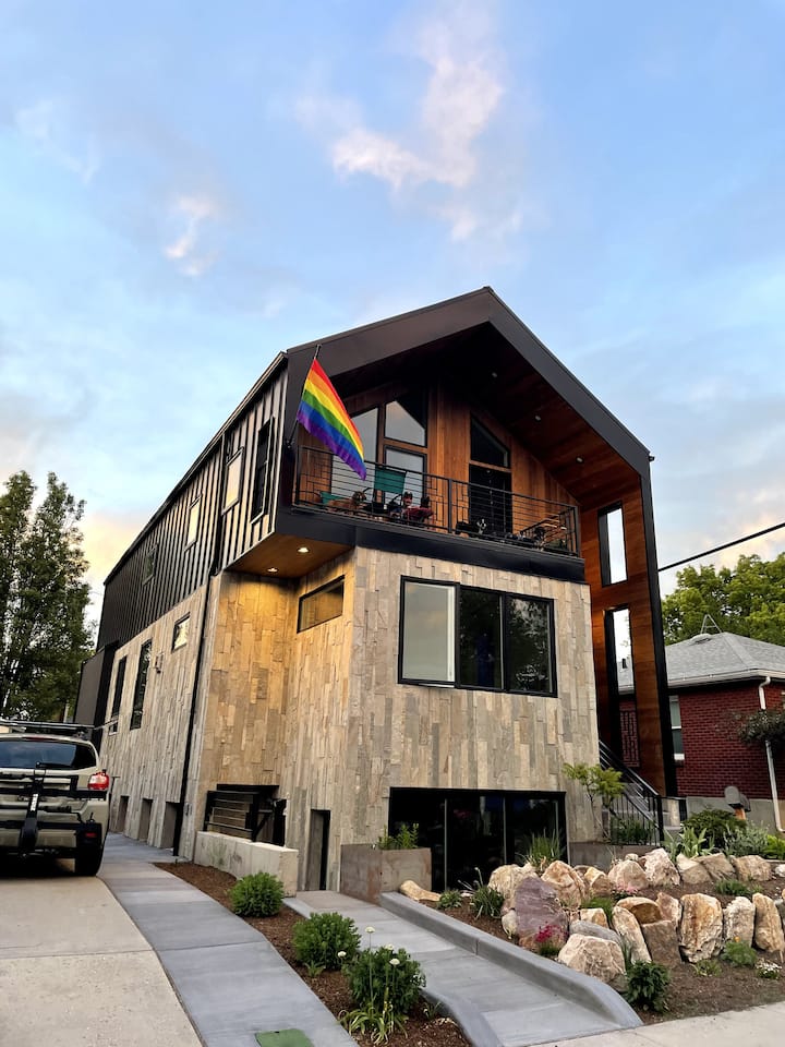 Beautiful, Separate, 1-bedroom Suite In New Home. - Salt Lake City, UT