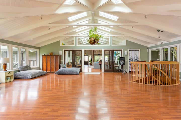 5 Bedroom/5 Bath Lodge In The Hamakua Mountains - Honokaa, HI