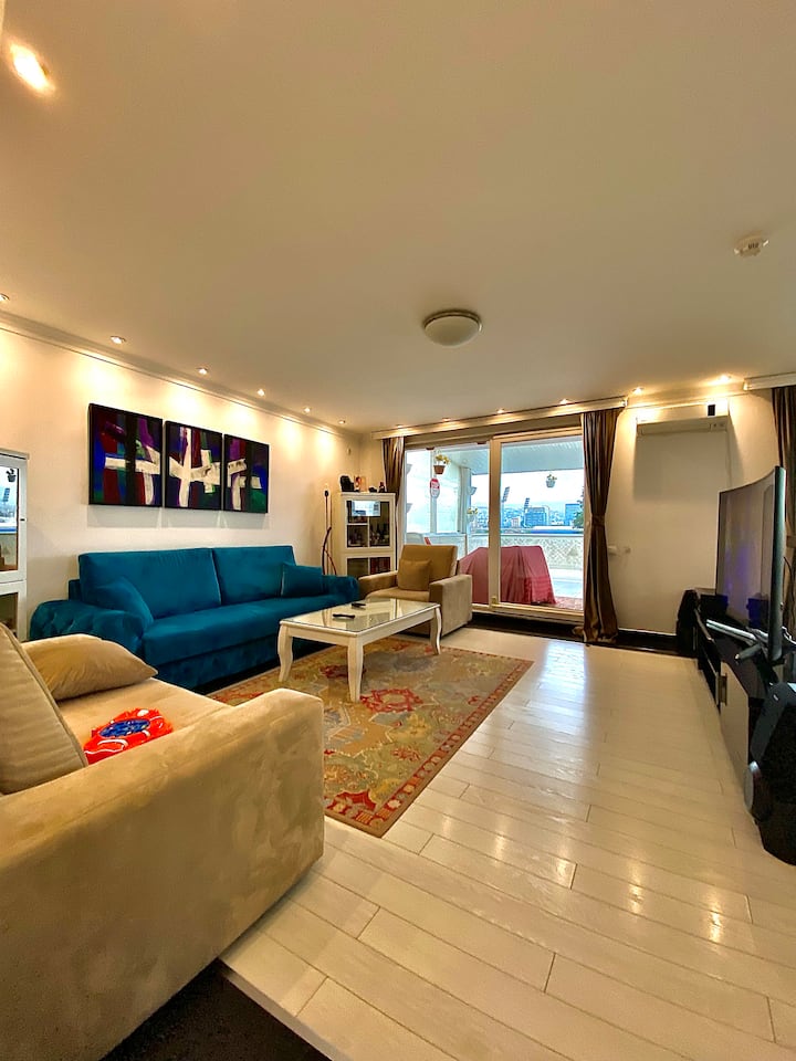 Villa Rooftop Premium Stadium View. - Kosovo