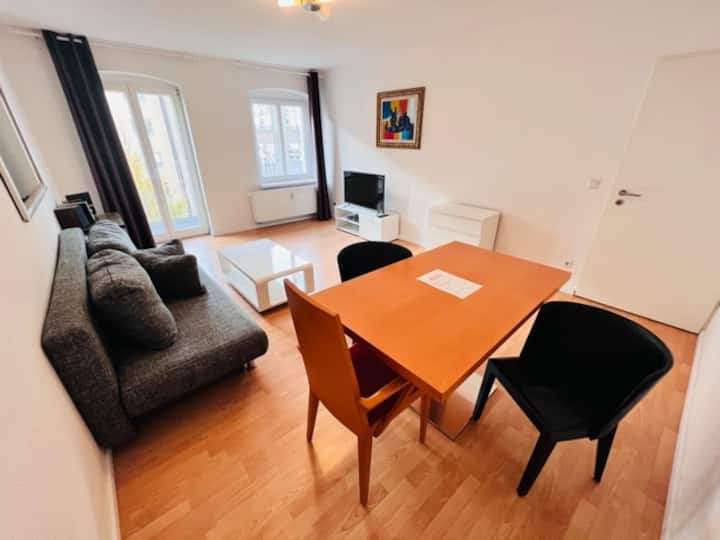 Central City  7 - Apartment With Balcony - Berlin