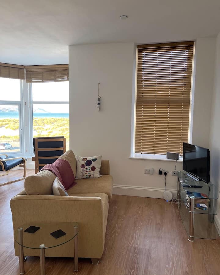 Lovely 1 Bedroom Apartment In Barmouth, Gwynedd - Gwynedd