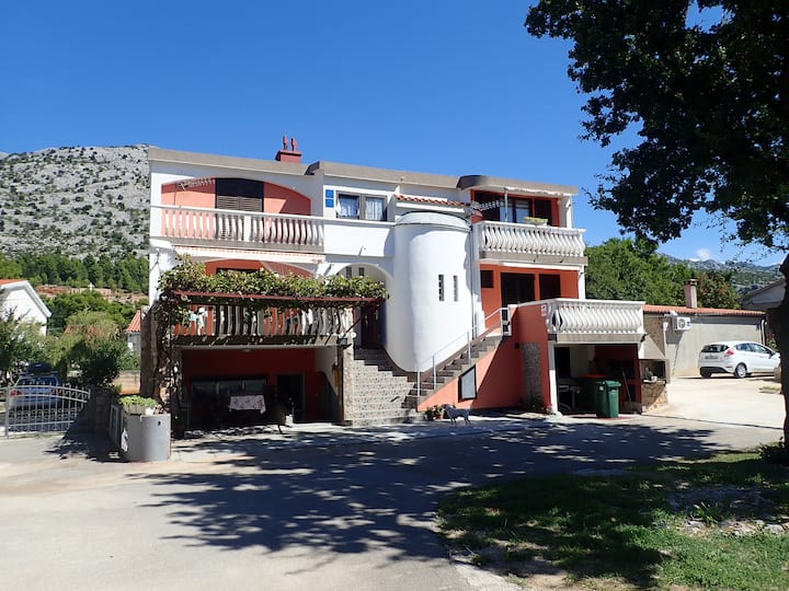 Sd-191 A-02 - Starigrad