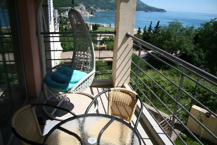 Lovely 2 Bedroom Apartment With Pool And Sea View - Montenegro