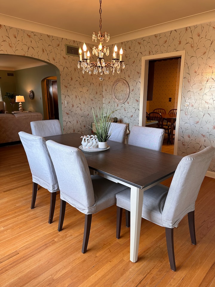 Near Nyc - 50s Suburban House - Clifton, NJ