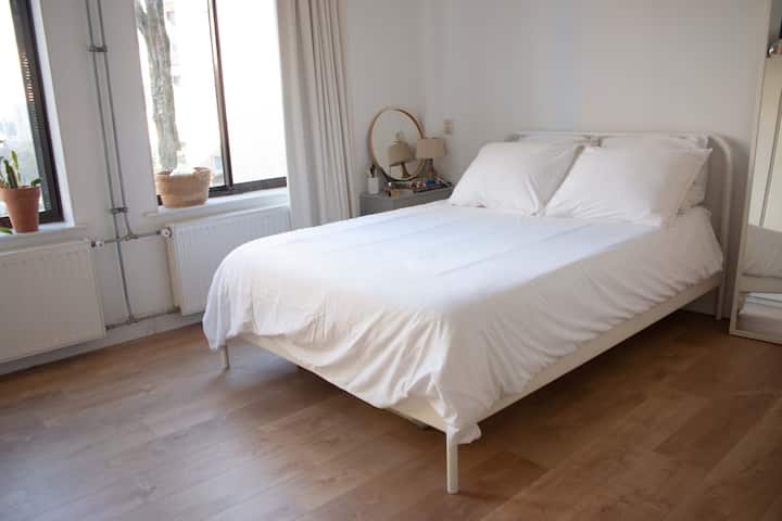 Beautiful Apartment In The Heart Of Amsterdam West - Ámsterdam