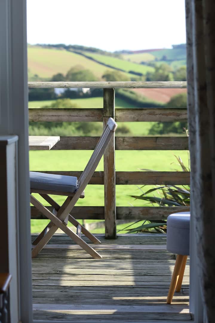 Bungalow & King Bed A Short Walk From Bickley Mill - Newton Abbot