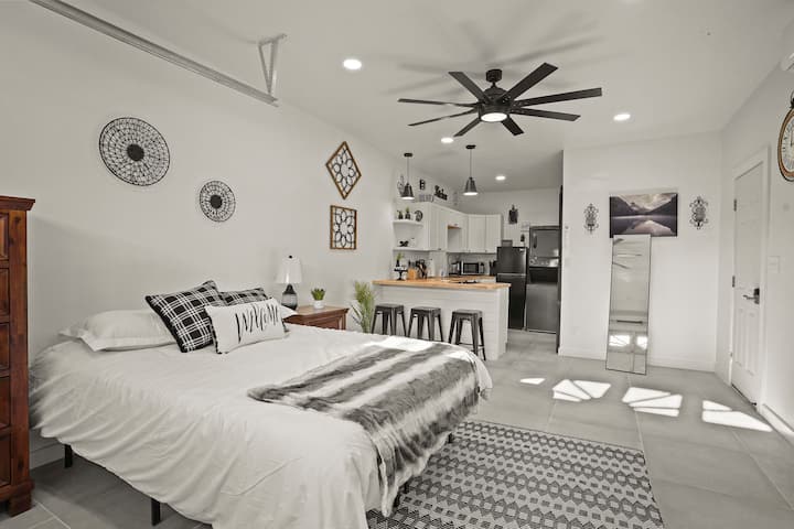 Stylish Casita Near Dt, Utep And Hospitals - Sunset Heights, TX