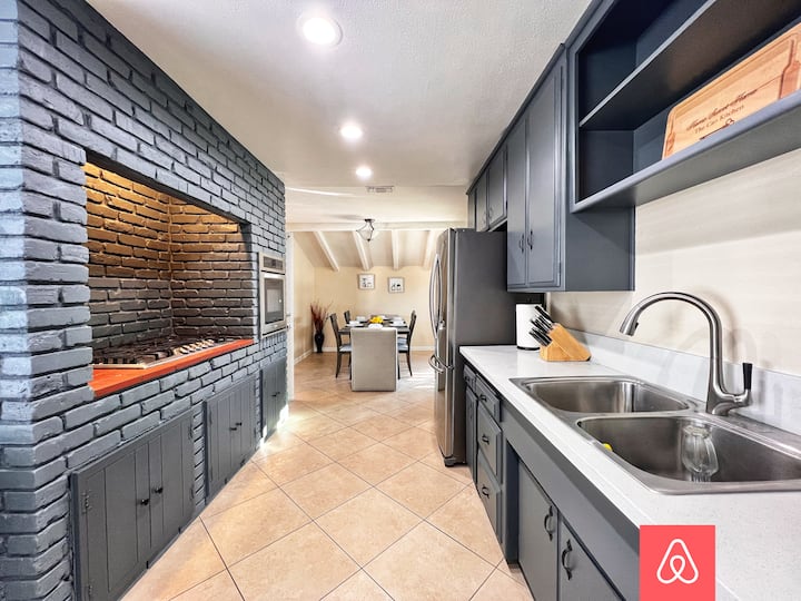 Entire 3br Home Near Disneyland & Beaches - Huntington Beach, CA