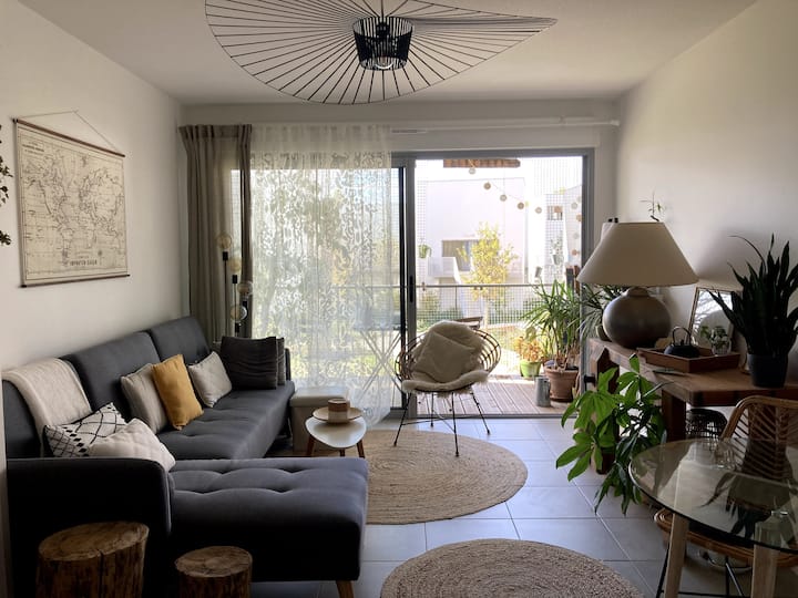 Grand Duplex Proche Bordeaux, Parking Gratuit - Bègles