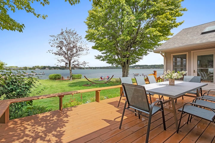Bridgeview Cottage Waterfront Home In Sturgeon Bay - Sturgeon Bay, WI