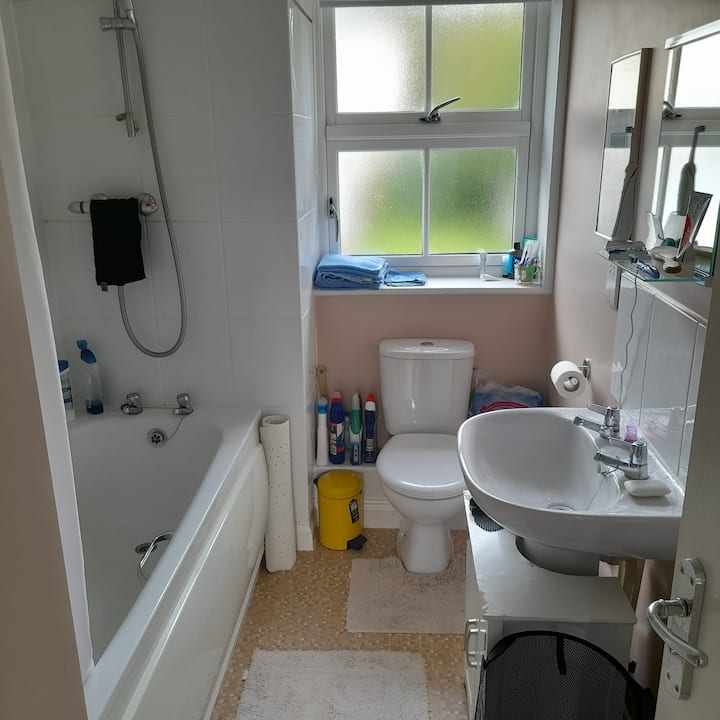 Si's Quite Twin Room In Upton Cross  Cornwall. - Liskeard
