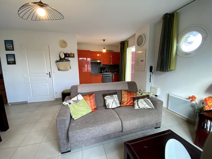 Duplex 4 Personnes - Climatisé - Piscine - Six-Fours-les-Plages