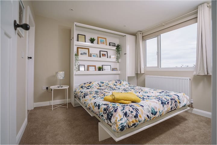 Funky Headingley 2 Bedroom Loft With Parking - Leeds