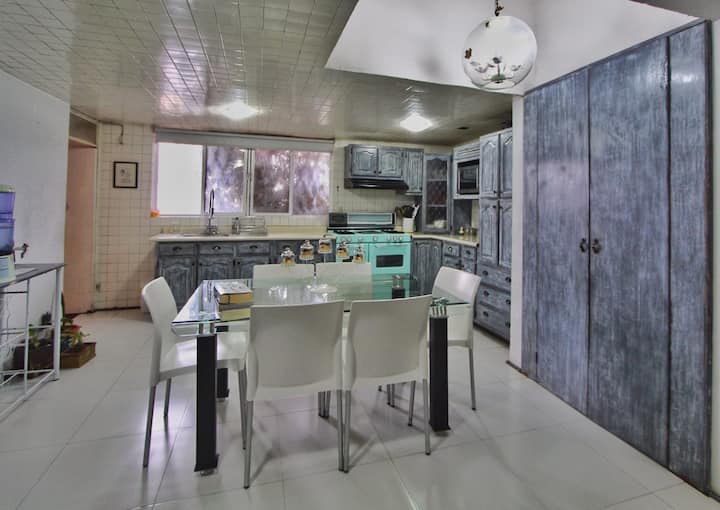 Habitación (3) Amplia Con Gran Ubicación. - Zacatecas