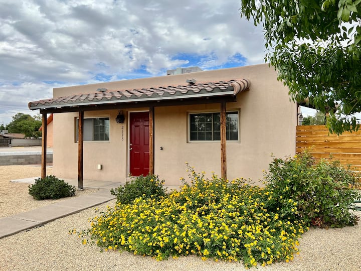 1 Bedroom Near Nmsu. W/d In Unit/pets Welcome. - Las Cruces, NM
