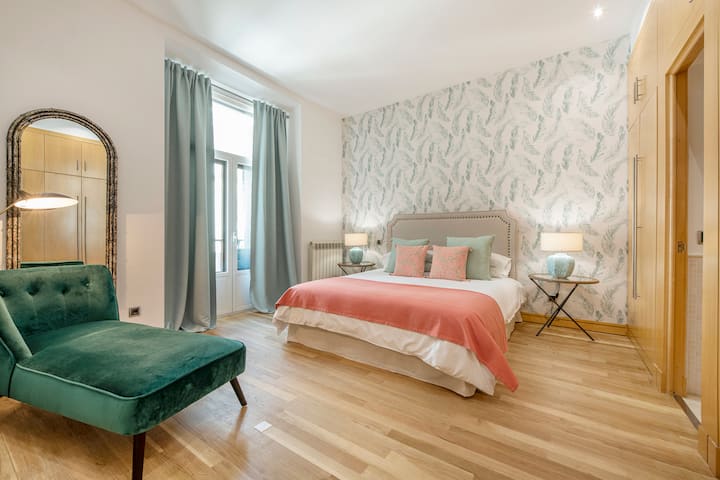 Luxury 1 Bed Room Apartment  In Madrid Center - Chueca