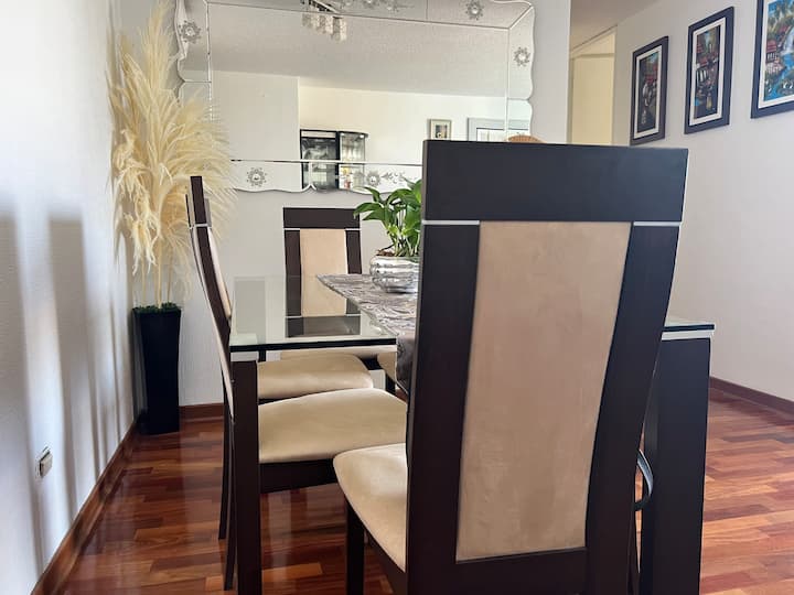 Family Apartment In Surco - Lima