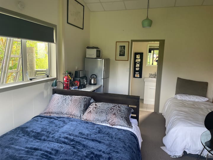 1 Room Unit With Parking Next To Golf Course - Ohakune