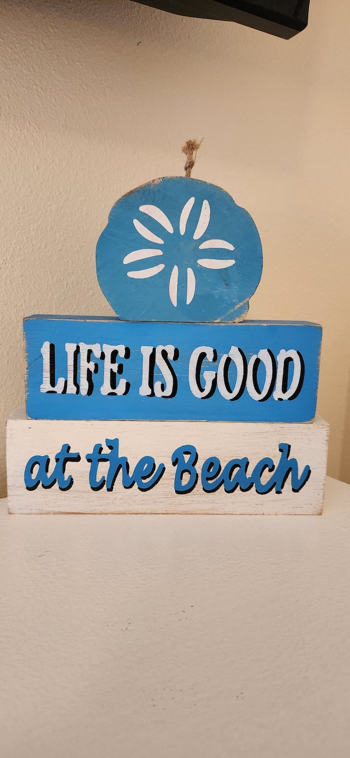 Cheerful 4 Bedroom House Near Clearwater Beach - Dunedin, FL